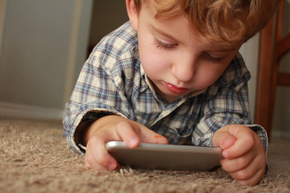 Using technology to help children's communication skills | Action For ...